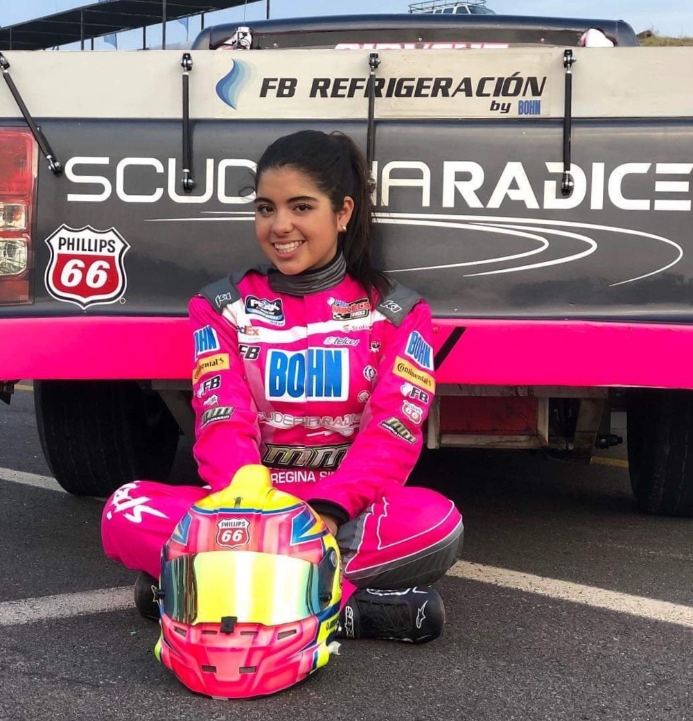 Regina Sirvent va por los primeros lugares en la fecha inaugural de ...