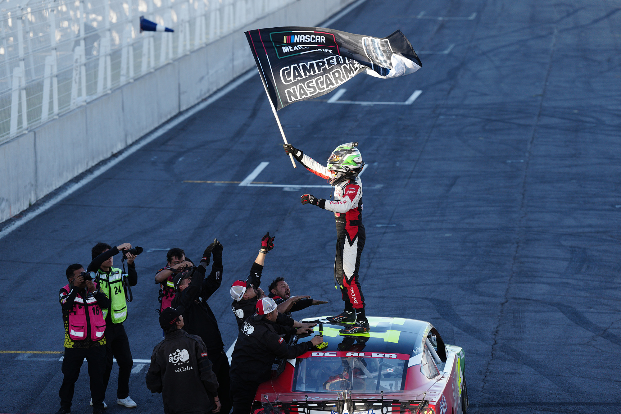 “ME HALAGA SER EL PRIMER POTOSINO CAMPEÓN DE NASCAR MÉXICO”: ALEX DE ...